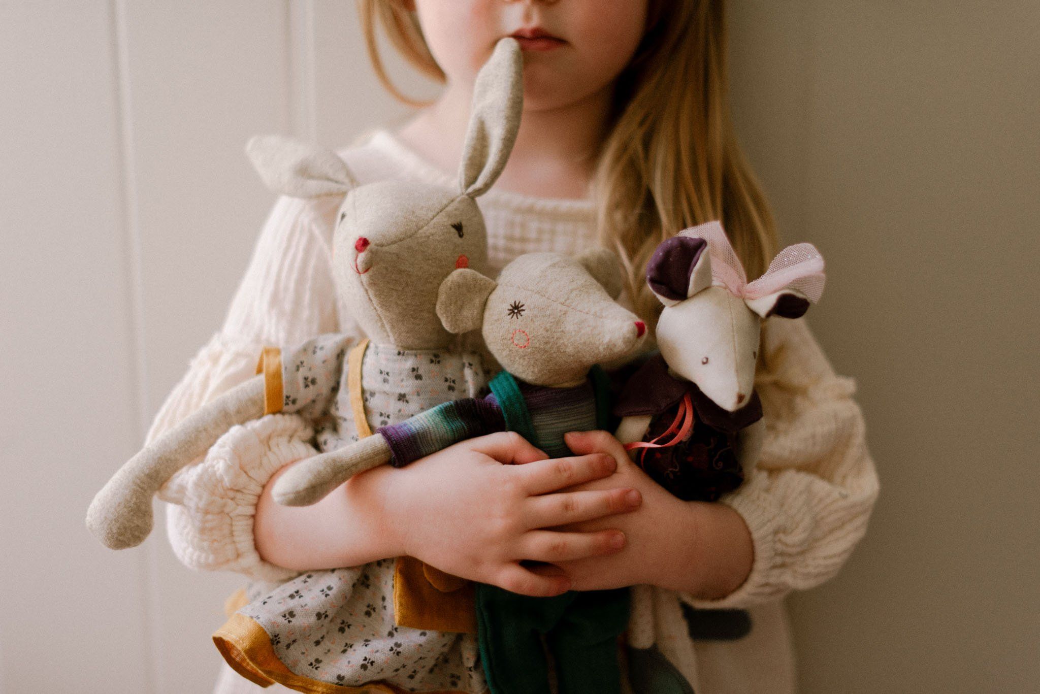 A guide to schema play in toddlers - One Hundred Toys